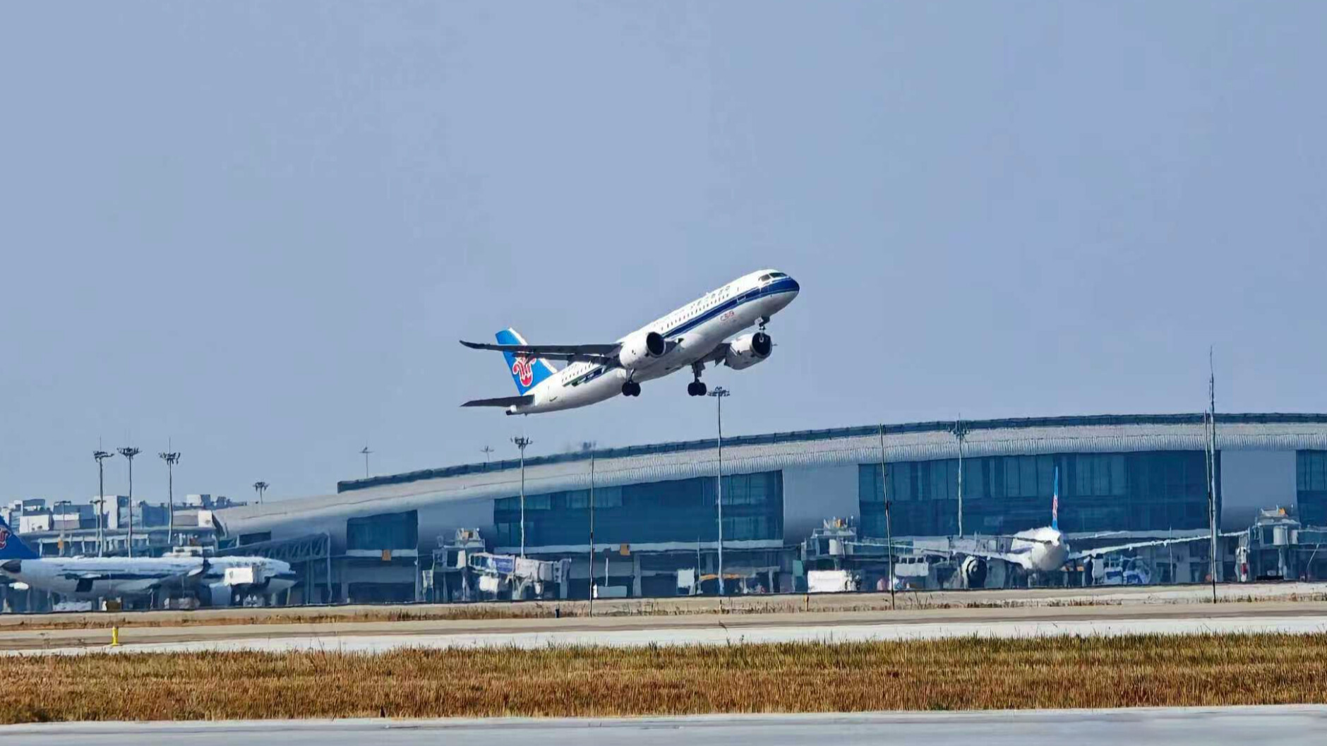 China Southern Airlines to resume direct Guangzhou-Delhi flights in ...